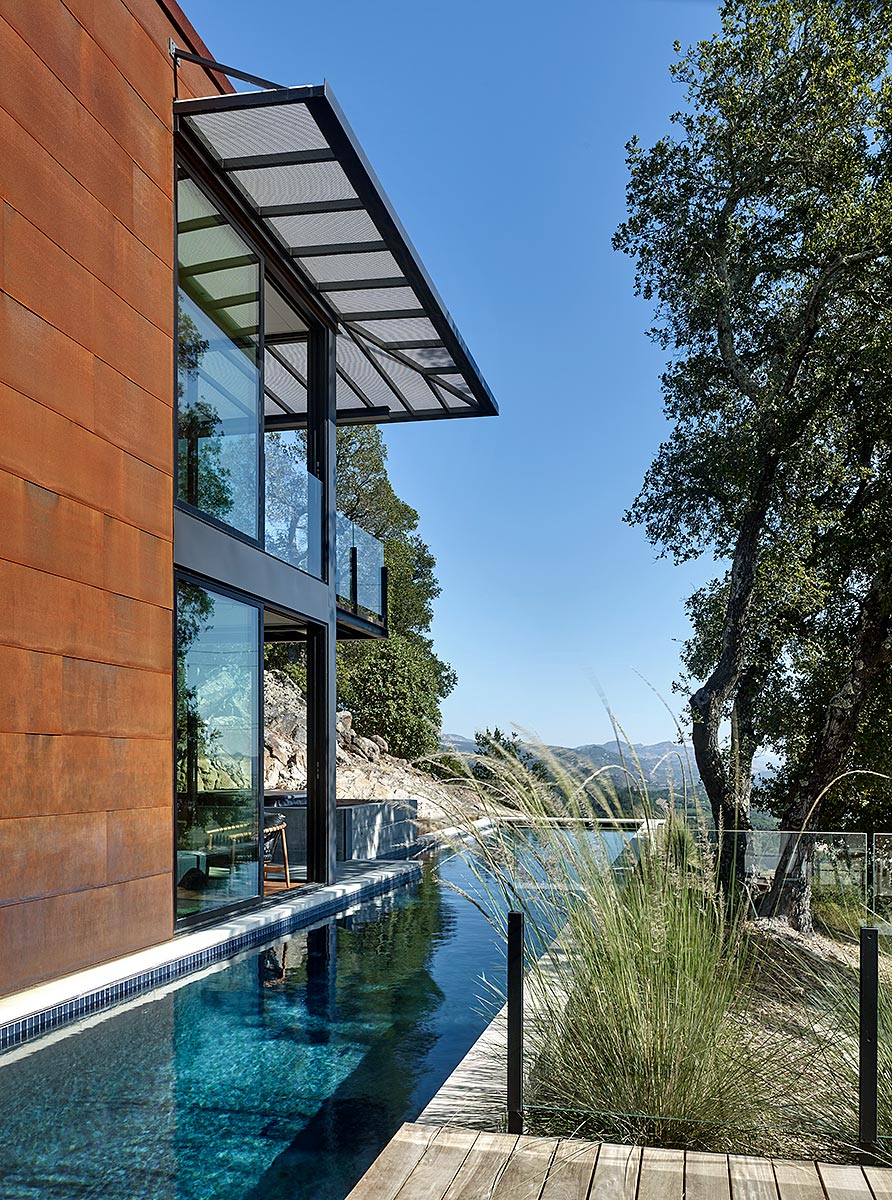 Ridgeview Estate | Zack de Vito